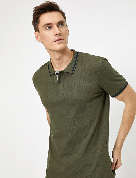 Koton Erkek Polo Yaka Kolu ve Yakası Çzigili Slim Fit Tişört