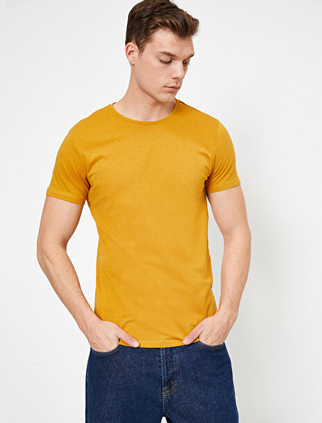 Koton Erkek Bisiklet Yaka Pamuklu Slim Fit Basic Tişört