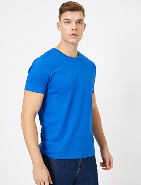 Koton Erkek Bisiklet Yaka Pamuklu Slim Fit Basic Tişört