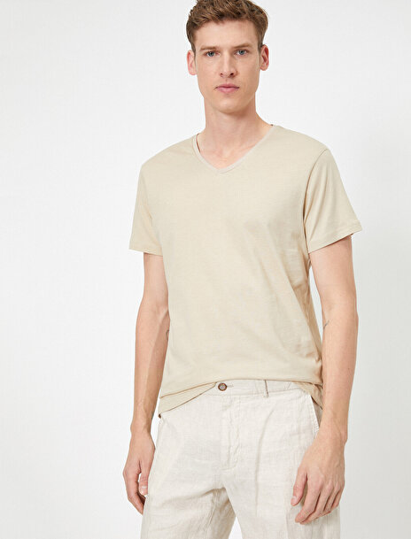 Koton Erkek V Yaka Pamuklu Slim Fit Basic Tişört