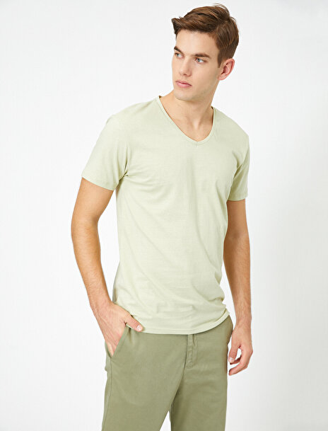 Koton Erkek V Yaka Pamuklu Slim Fit Basic Tişört