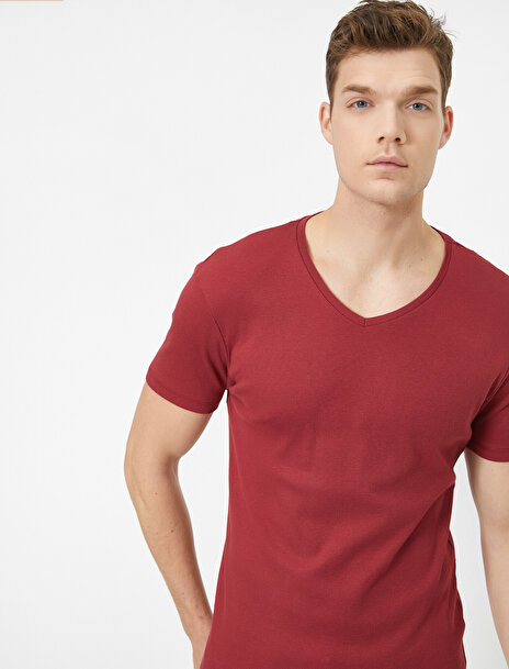 Koton Erkek V Yaka Likralı Esnek Kumaşlı Slim Fit Tişört Koton Erkek V Yaka Likralı Esnek Kumaşlı Slim Fit Tişört
