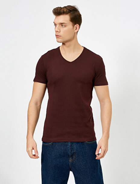Koton Erkek V Yaka Likralı Esnek Kumaşlı Slim Fit Tişört Koton Erkek V Yaka Likralı Esnek Kumaşlı Slim Fit Tişört