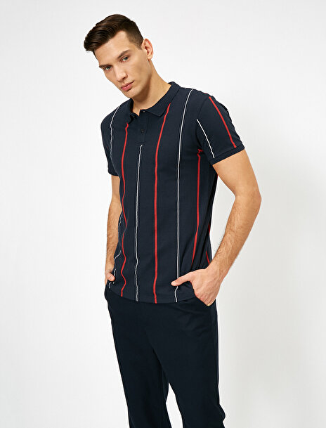Koton Erkek Polo Yaka Dikey Çizgili Pike Kumaş Slim Fit Tişört