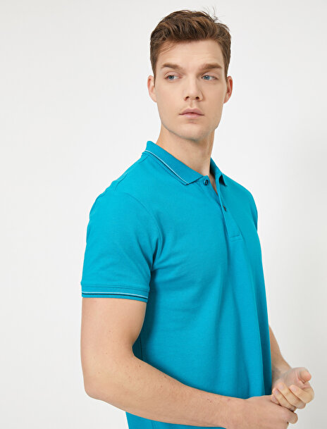 Koton Erkek Polo Yaka Düğme Detaylı Yaka ve Kol Ucu Çizgili Slim Fit Tişört Koton Erkek Polo Yaka Düğme Detaylı Yaka ve Kol Ucu Çizgili Slim Fit Tişört