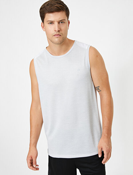 Koton Erkek Bisiklet Yaka Kolsuz Basic Atlet Koton Erkek Bisiklet Yaka Kolsuz Basic Atlet