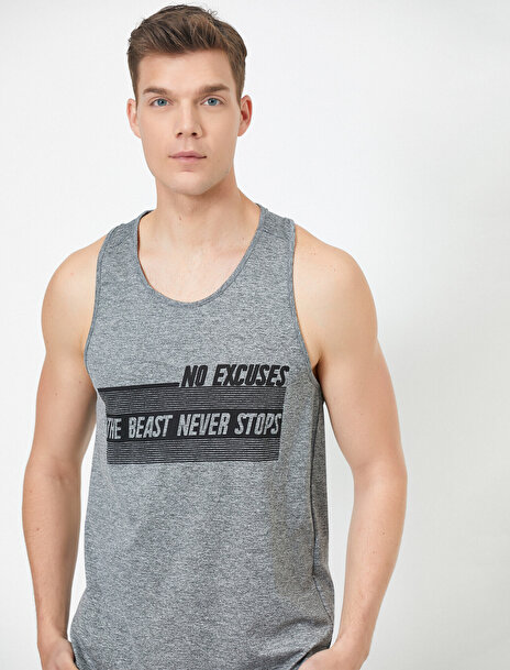 Koton Erkek Oyuk Yaka Yazılı Baskılı Atlet