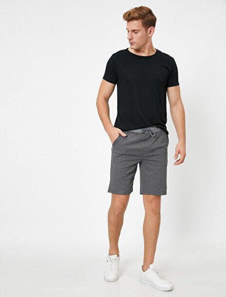 Koton Erkek Cepli Çizgili Bermuda Şort