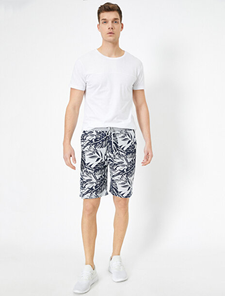 Koton Erkek Desenli Beli Bağlamalı Şort