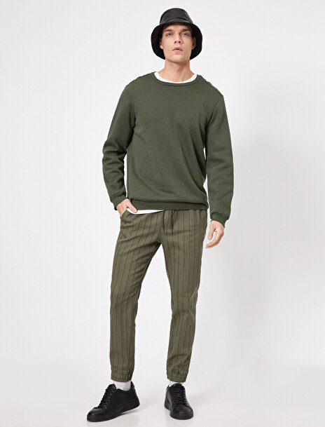 Koton Erkek Beli Bağlamalı ve Lastikli Çizgili Paçası Lastikli Jogger Fit Pantolon