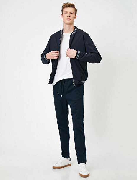 Koton Erkek Beli Bağlamalı ve Lastikli Rahat Fit Pantolon