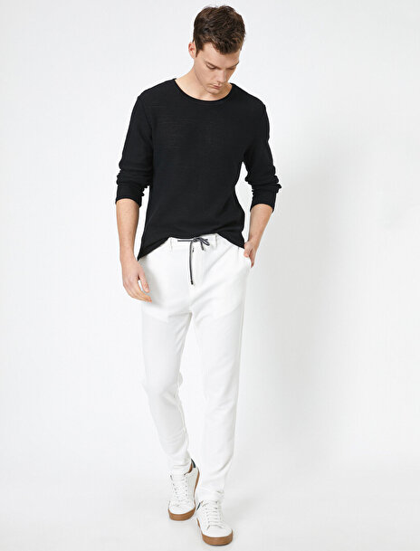 Koton Erkek Beli Bağlamalı Cep Detaylı Dar Kesim Pantolon