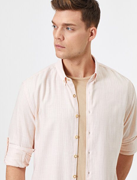 Koton Erkek Apoletli Çizgili Desenli Pamuklu Regular Fit Casual Gömlek Koton Erkek Apoletli Çizgili Desenli Pamuklu Regular Fit Casual Gömlek