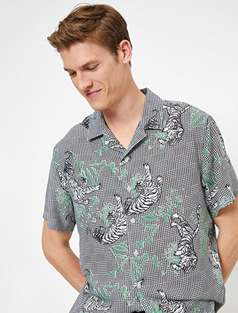 Koton Erkek Çiçek Desenli Resort Yaka Kısa Kollu Gömlek Koton Erkek Çiçek Desenli Resort Yaka Kısa Kollu Gömlek