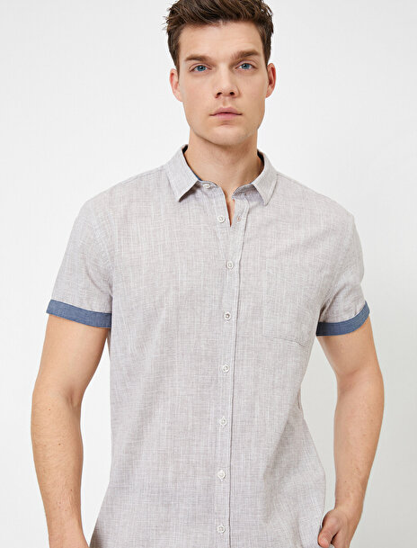Koton Erkek Tek Cepli Pamuklu Kısa Kollu Slim Fit Gömlek
