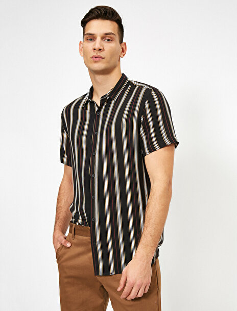 Koton Erkek Hakim Yaka Kısa Kollu Regular Fit Gömlek