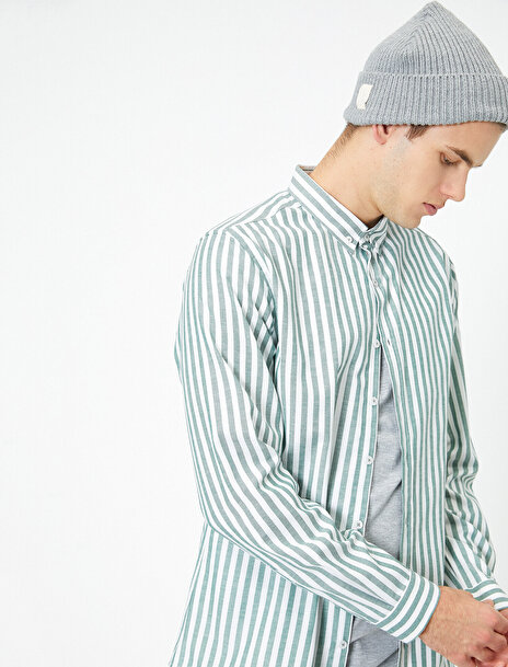 Koton Erkek Düğmeli Yaka Çizgili Slim Fit Casual Gömlek Koton Erkek Düğmeli Yaka Çizgili Slim Fit Casual Gömlek