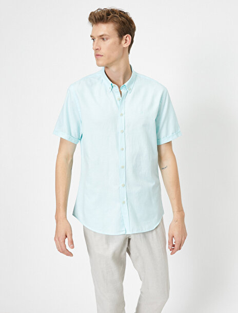 Koton Erkek Yakası Düğmeli Slim Fit Kısa Kollu Gömlek