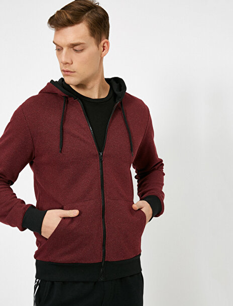 Koton Erkek Kapüşonlu Fermuarlı Kanguru Cepli Kontrast Biyeli Sweatshirt Koton Erkek Kapüşonlu Fermuarlı Kanguru Cepli Kontrast Biyeli Sweatshirt