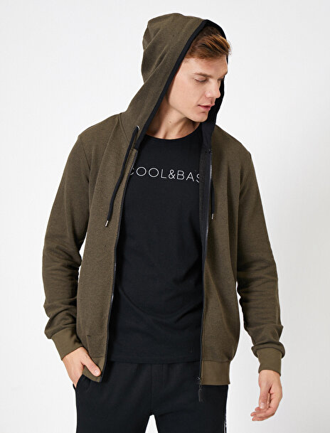 Koton Erkek Kapüşonlu Fermuarlı Kanguru Cepli Kontrast Biyeli Sweatshirt Koton Erkek Kapüşonlu Fermuarlı Kanguru Cepli Kontrast Biyeli Sweatshirt