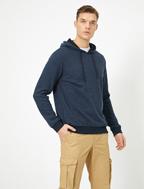Koton Erkek Kapüşonlu Yumuşak Dokulu Basic Sweatshirt Koton Erkek Kapüşonlu Yumuşak Dokulu Basic Sweatshirt