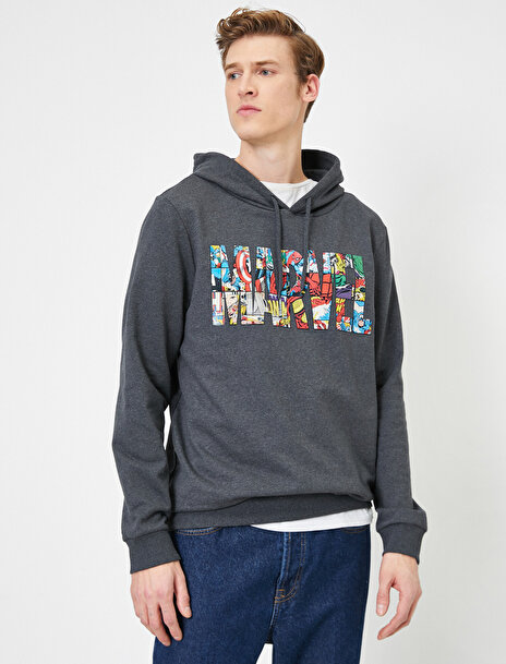 Koton Erkek Marvel Lisanslı Yazılı Baskılı Kapüşonlu Sweatshirt Koton Erkek Marvel Lisanslı Yazılı Baskılı Kapüşonlu Sweatshirt