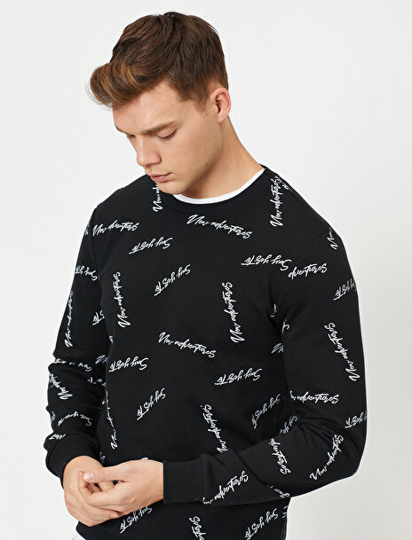 Koton Erkek Bisiklet Yaka Yazılı Baskılı Sweatshirt