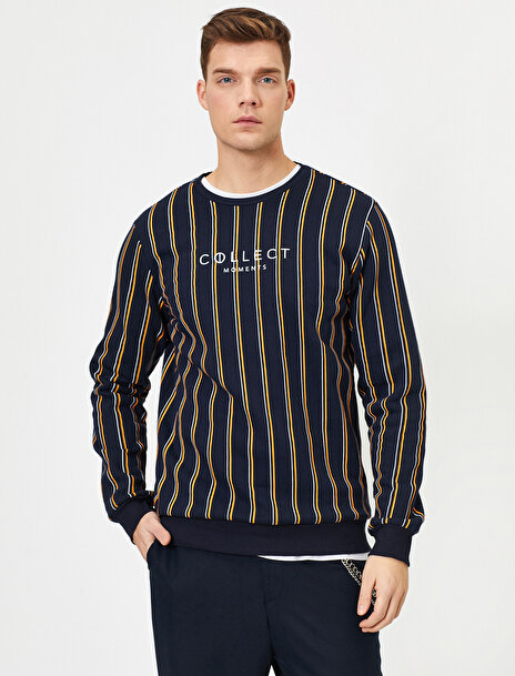 Koton Erkek Dikey Çizgili Slogan Baskılı Bisiklet Yaka Sweatshirt Koton Erkek Dikey Çizgili Slogan Baskılı Bisiklet Yaka Sweatshirt