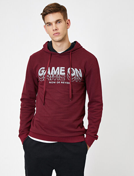 Koton Erkek Kapüşonlu Kontrast Renkli Baskılı Sweatshirt Koton Erkek Kapüşonlu Kontrast Renkli Baskılı Sweatshirt