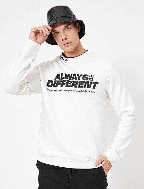 Koton Erkek Bisiklet Yaka Yazılı Baskılı Uzun Kollu Sweatshirt Koton Erkek Bisiklet Yaka Yazılı Baskılı Uzun Kollu Sweatshirt