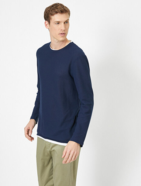 Koton Erkek Bisiklet Yaka Dokulu Kumaş Slim Fit Kazak Koton Erkek Bisiklet Yaka Dokulu Kumaş Slim Fit Kazak