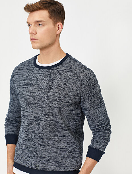 Koton Erkek Bisiklet Yaka Dokulu Kumaş Mevsimlik Slim Fit Kazak Koton Erkek Bisiklet Yaka Dokulu Kumaş Mevsimlik Slim Fit Kazak