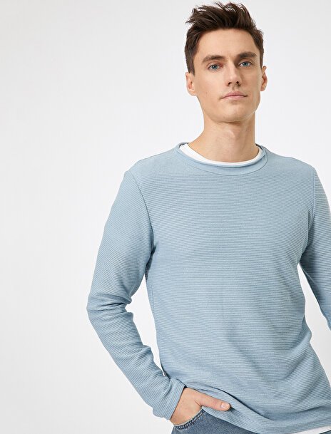 Koton Erkek Bisiklet Yaka Dokulu Kumaş Mevsimlik Slim Fit Kazak Koton Erkek Bisiklet Yaka Dokulu Kumaş Mevsimlik Slim Fit Kazak