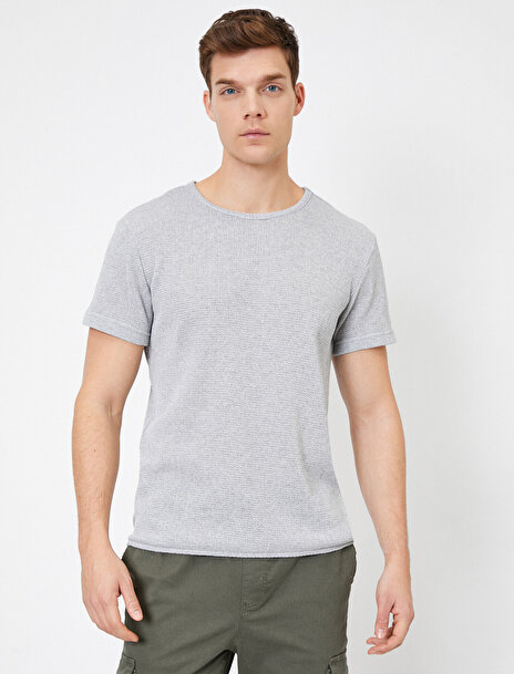 Koton Erkek Bisiklet Yaka T-Shirt