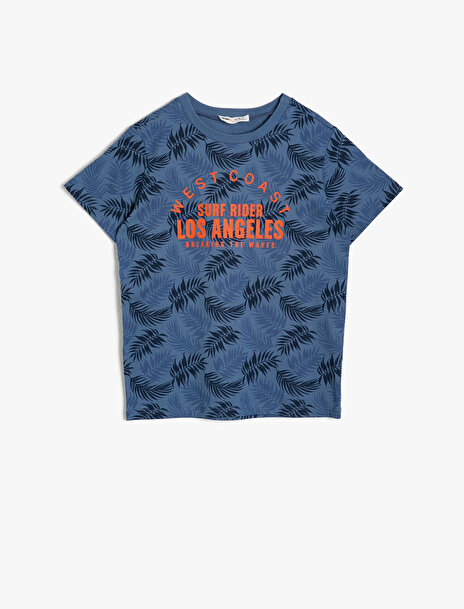 Koton Erkek Çocuk Yaprak Desenli Pamuklu Kontrast Renk Slogan Baskılı Tişört