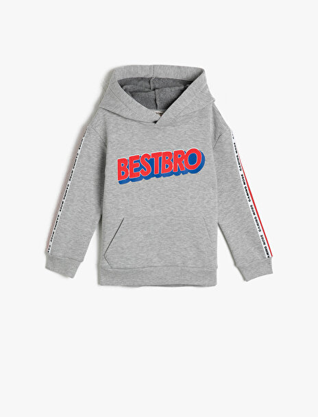 Koton Erkek Çocuk Baskılı Kangru Cepli İçi Tüylü Kumaştan Ribanalı Kapüşonlu Sweatshirt