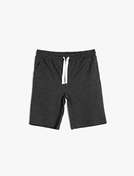 Koton Erkek Çocuk Basic İnce Sweat Kumaşından Cepli Beli Kordonlu Şort Koton Erkek Çocuk Basic İnce Sweat Kumaşından Cepli Beli Kordonlu Şort