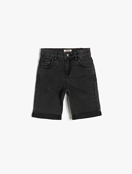 Koton Erkek Çocuk Basic Normal Bel 5 Cep Basic Jean Şort Koton Erkek Çocuk Basic Normal Bel 5 Cep Basic Jean Şort