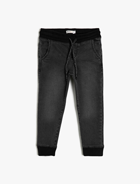 Koton Erkek Çocuk Basic Beli Ve Paçası Ribanalı Beli Kordonlu Jogger Jean Pantalon