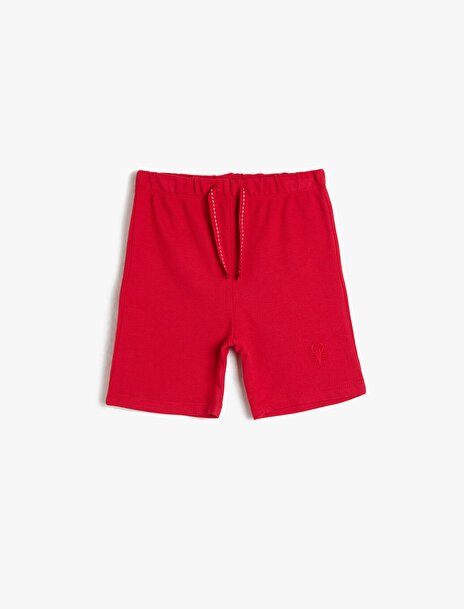 Koton Erkek Çocuk Pike Kumaştan Beli Kordonlu ve Lastikli Paça Nakışlı Şort