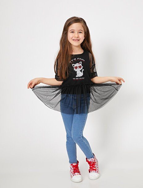 Koton Kız Çocuk Pamuklu Yumuşak Kumaştan Parlak Baskılı Bisiklet Yaka Kısa Kollu Tshirt