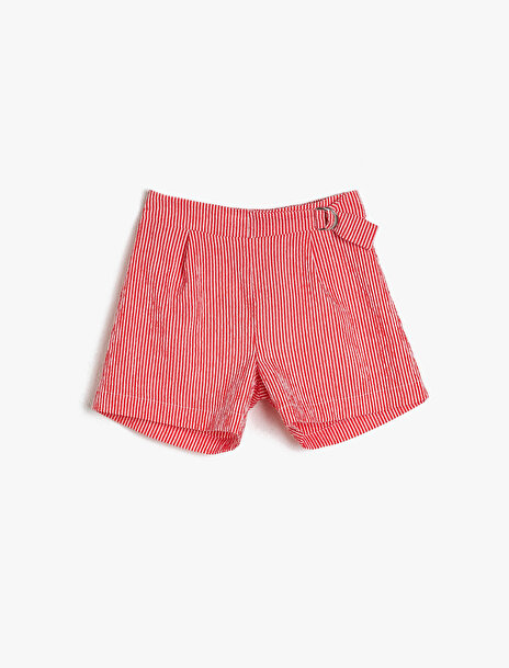 Koton Kız Çocuk Çizgili Kemeri Tokalı Bol Kesim Kısa Şort