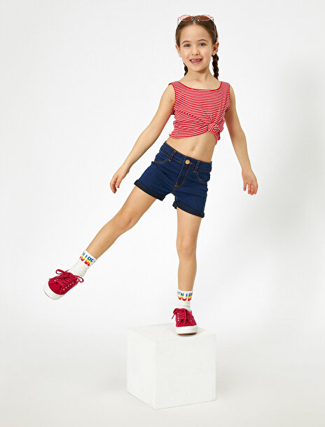 Koton Kız Çocuk Esnek Jean Kumaştan Rahat Kesimli Paça Kıvırmalı Kısa Jean Şort