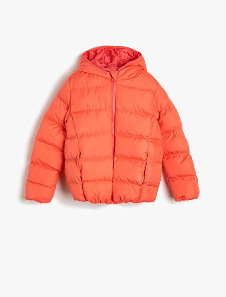 Koton Kız Çocuk Kapitone İçi Polyester Astarlı Önden Fermuarlı Şişme Mont Koton Kız Çocuk Kapitone İçi Polyester Astarlı Önden Fermuarlı Şişme Mont