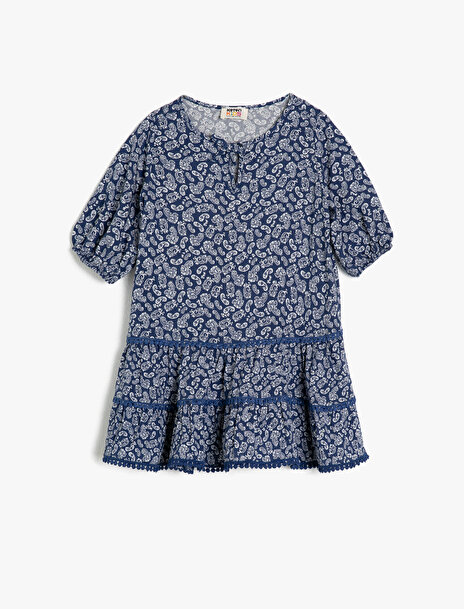 Koton Kız Çocuk Bisiklet Yaka Kısa Kollu Desenli Dantel Detaylı Elbise