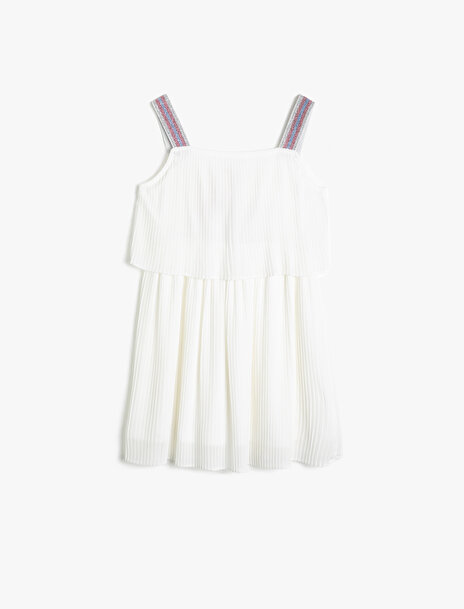 Koton Kız Çocuk Şifon Kumaştan Piliseli Askılı  Bol Kesim Orta Boy Elbise