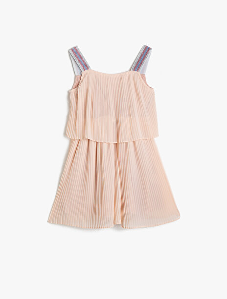 Koton Kız Çocuk Şifon Kumaştan Piliseli Askılı  Bol Kesim Orta Boy Elbise