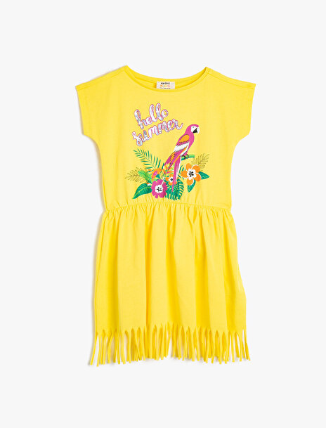 Koton Kız Çocuk Baskılı Kısa Kollu Beli Büzgülü Etek Ucu Püsküllü Orta Boy Elbise