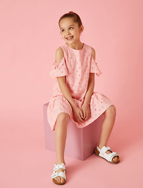 Koton Kız Çocuk İşlemeli Açık Omuz Elbise