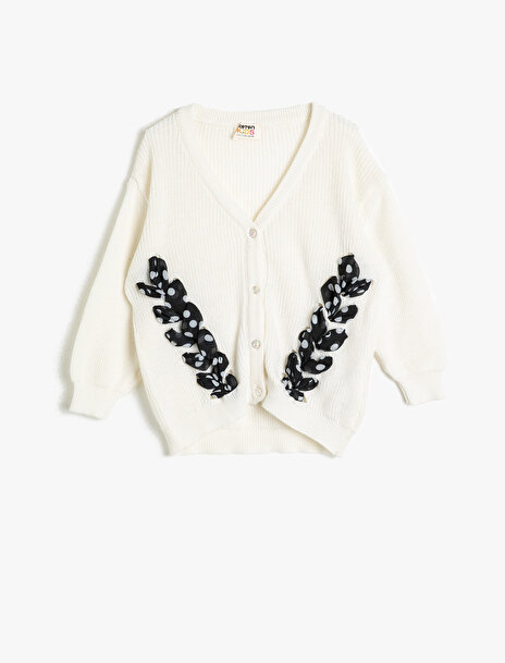 Koton Kız Çocuk İnce İpten Puantiyeli Şifon Kumaştan Örgülü Triko Hırka Koton Kız Çocuk İnce İpten Puantiyeli Şifon Kumaştan Örgülü Triko Hırka